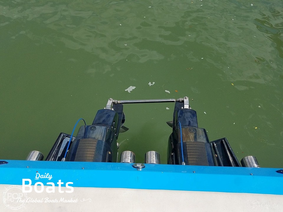 2001 Active Thunder 37 Custom for sale. View price, photos and Buy 2001 ...