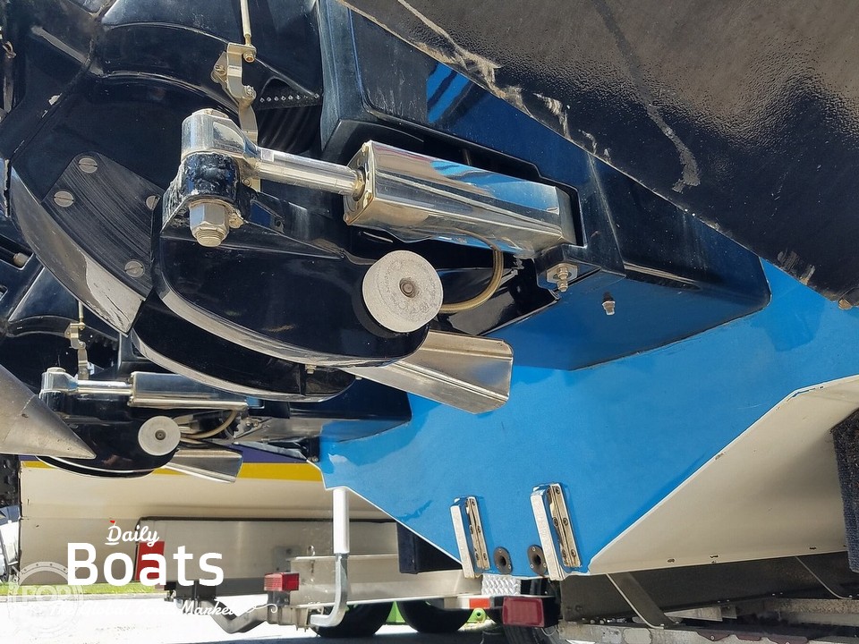 2001 Active Thunder 37 Custom for sale. View price, photos and Buy 2001 ...