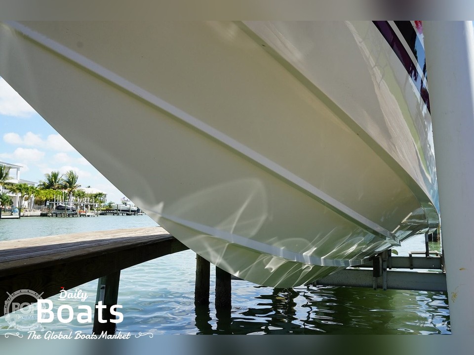 2001 Active Thunder 37 Custom for sale. View price, photos and Buy 2001 ...