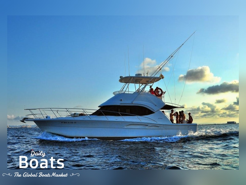 2001 Riviera Cruiser 40 Flybridge for sale. View price, photos and Buy ...