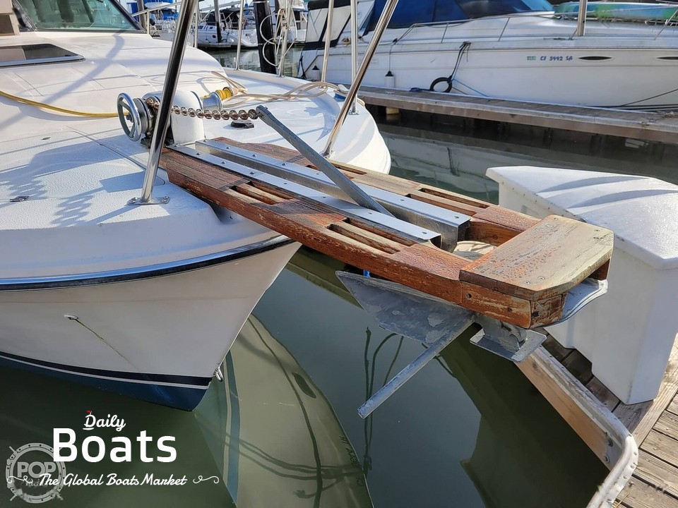 1979 Bayliner 3550 Bristol for sale. View price, photos and Buy 1979 ...