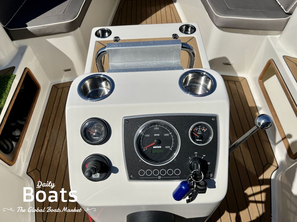 2018 Interboat Intender 700 for sale. View price, photos and Buy 2018 ...