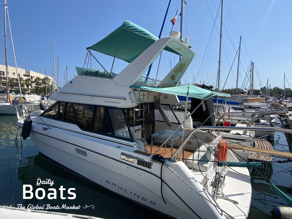 1991 Bayliner 3058 Ciera Command Bridge for sale. View price, photos ...