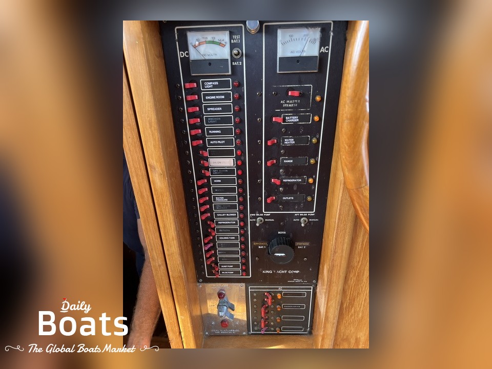 1988 Edership King Trawler 42 Flybridge for sale. View price, photos ...
