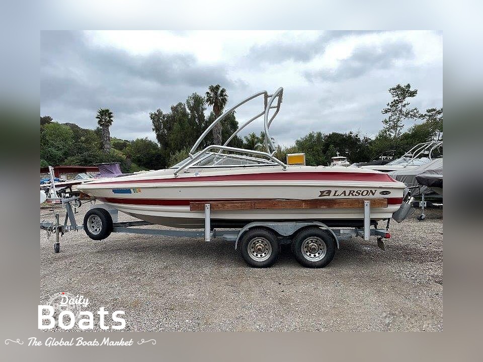 2002 Larson 210 Lxi for sale. View price, photos and Buy 2002 Larson ...