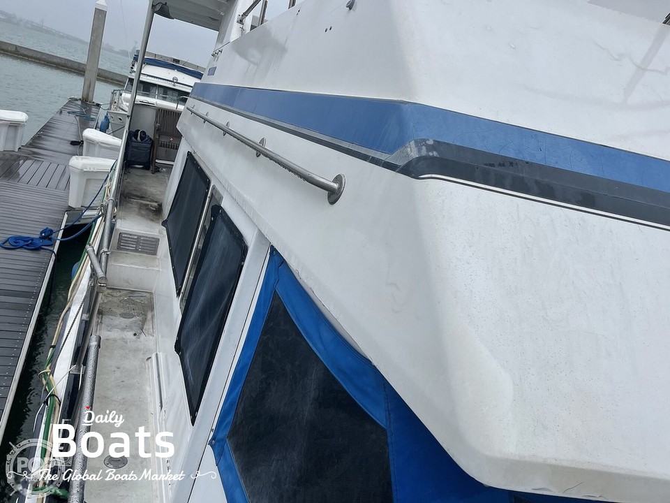 1983 Present Yachts Chb 42 Sundeck for sale. View price, photos and Buy ...
