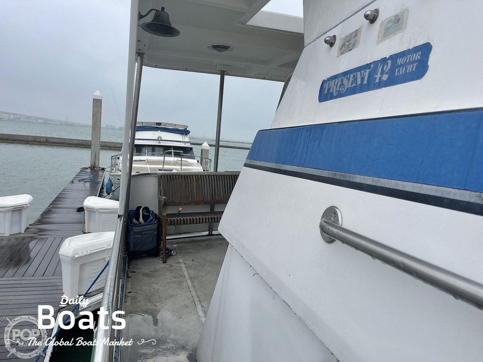 1983 Present Yachts Chb 42 Sundeck for sale. View price, photos and Buy ...