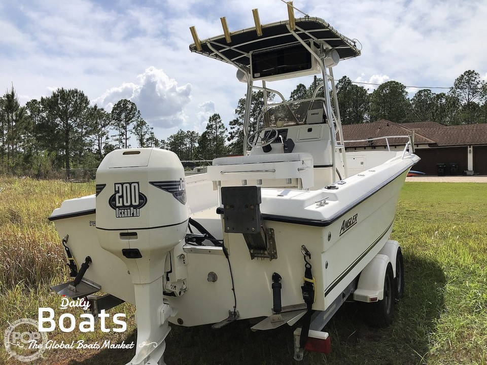 2000 Angler Boat Corporation 220 Center Console for sale. View price ...