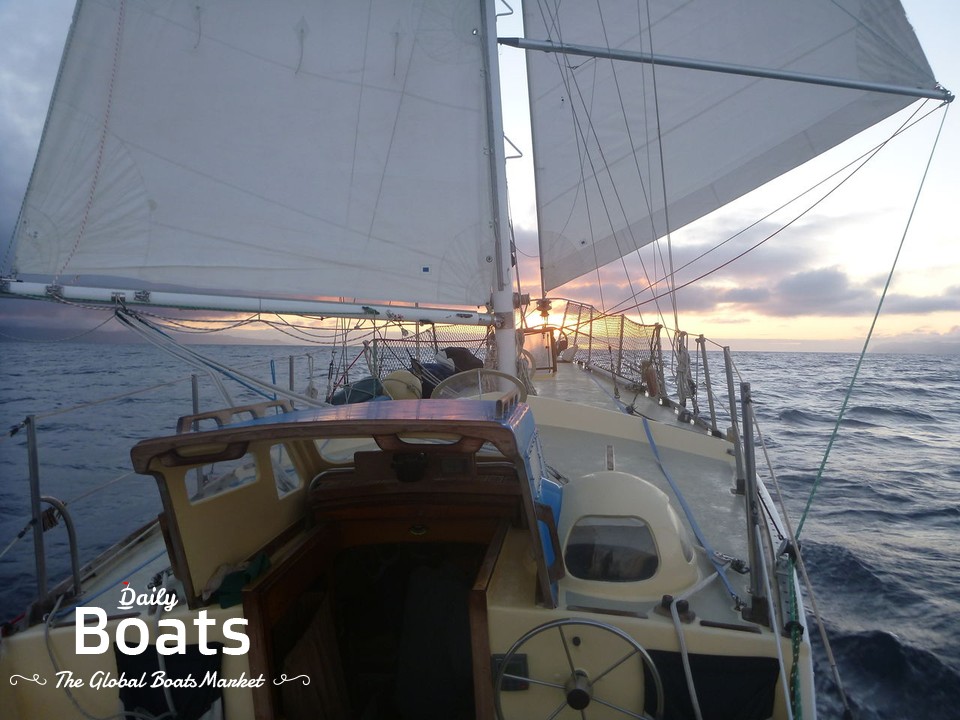 1974 Custom Line Yachts 40' for sale. View price, photos and Buy 1974 ...