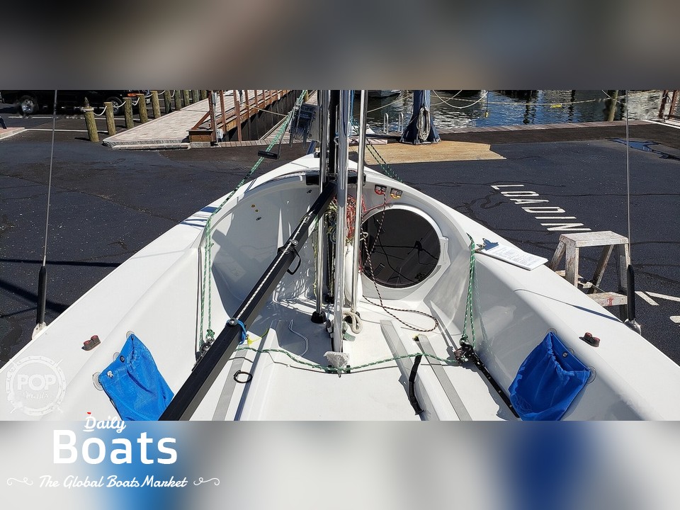 2009 Columbia Yachts Open 5.70 for sale. View price, photos and Buy ...