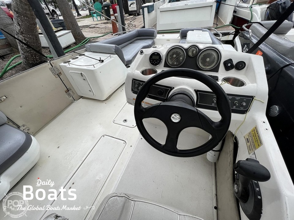 2016 Bayliner Xr7 for sale. View price, photos and Buy 2016 Bayliner ...