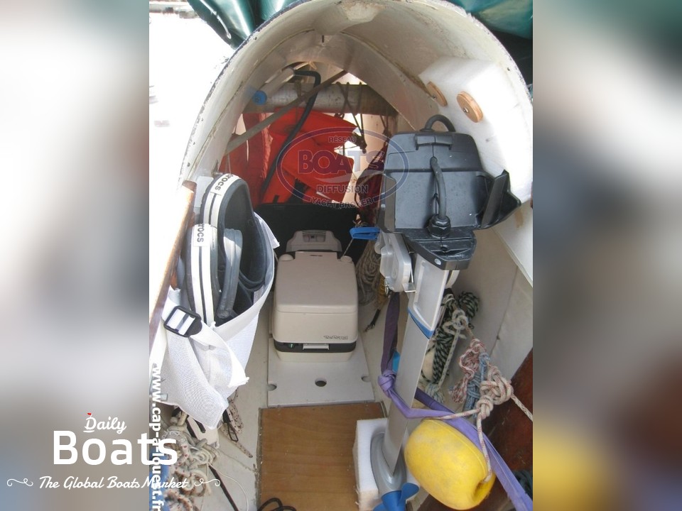 1984 Force Engineering Stiletto 27 Catamaran for sale. View price ...