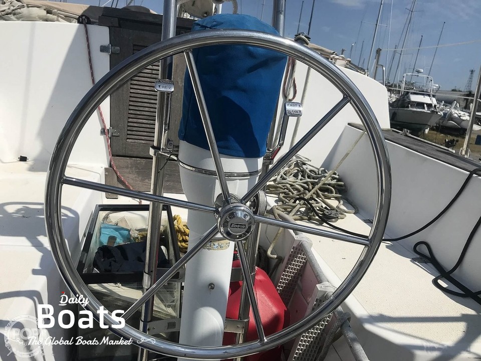 1983 Endeavour Catamaran 35 for sale. View price, photos and Buy 1983 ...