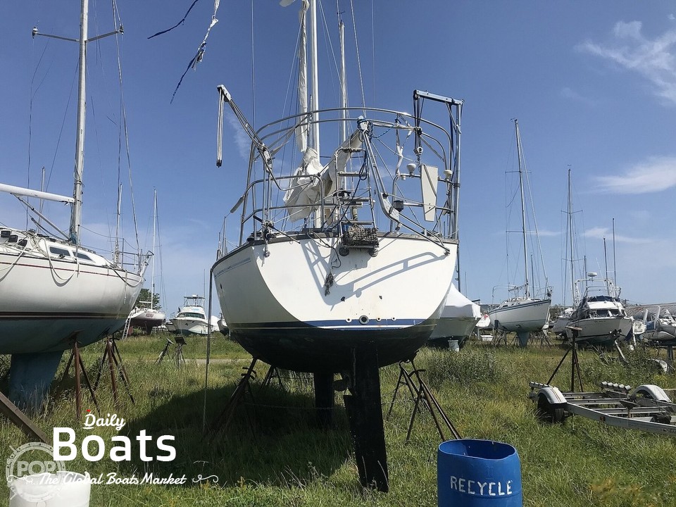 1983 Endeavour Catamaran 35 for sale. View price, photos and Buy 1983 ...