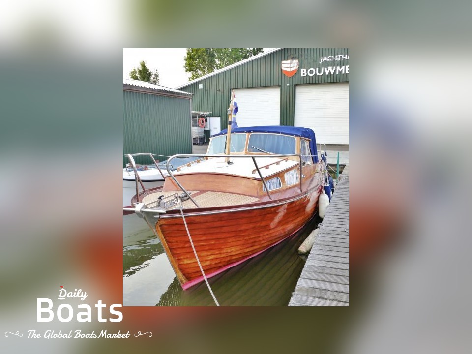 Runabout Kajuitboot. Swedish Classic Boat Pole Star for sale. View ...
