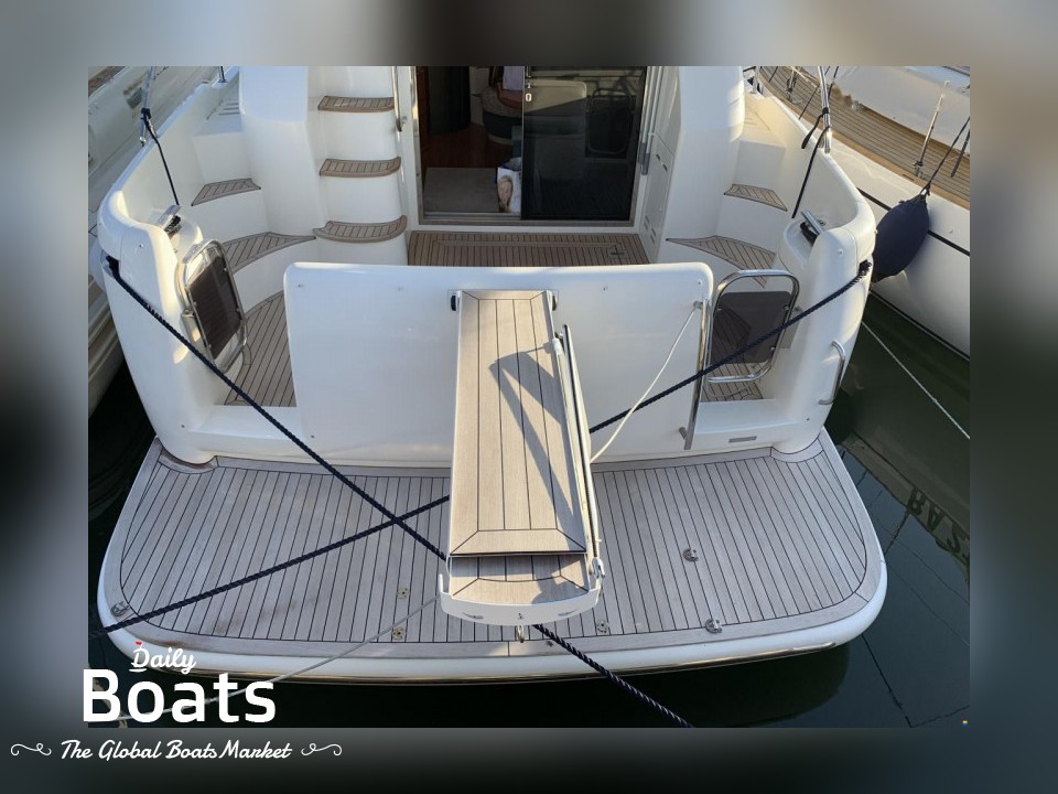2000 Azimut 39 Fly for sale. View price, photos and Buy 2000 Azimut 39 ...