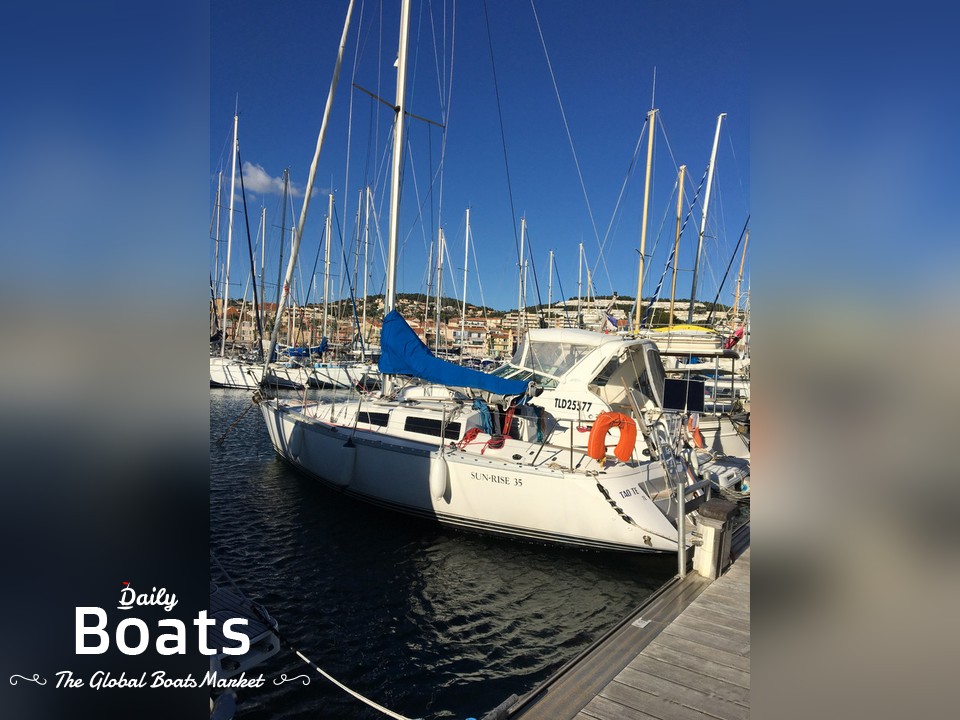 1989 Jeanneau Sun Rise 35 for sale. View price, photos and Buy 1989 ...