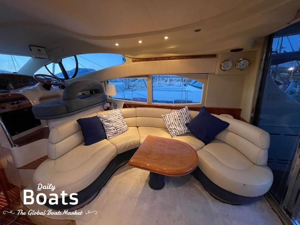 Azimut 42 Flybridge for sale. View price, photos and Buy Azimut 42 ...