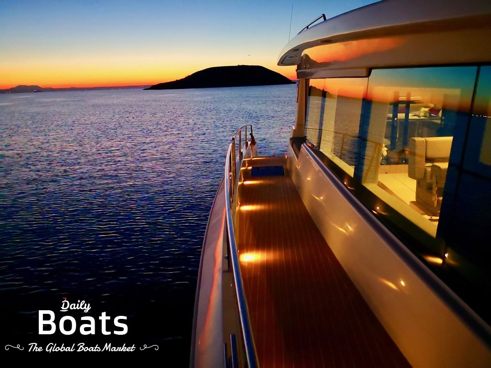 2021 Silent Yachts 55 100% Solar Front Exit for sale. View price ...