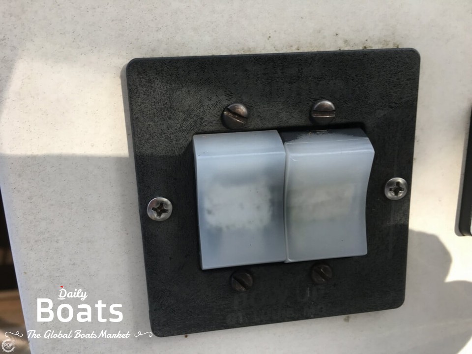 1988 Albemarle 24 Express for sale. View price, photos and Buy 1988 ...