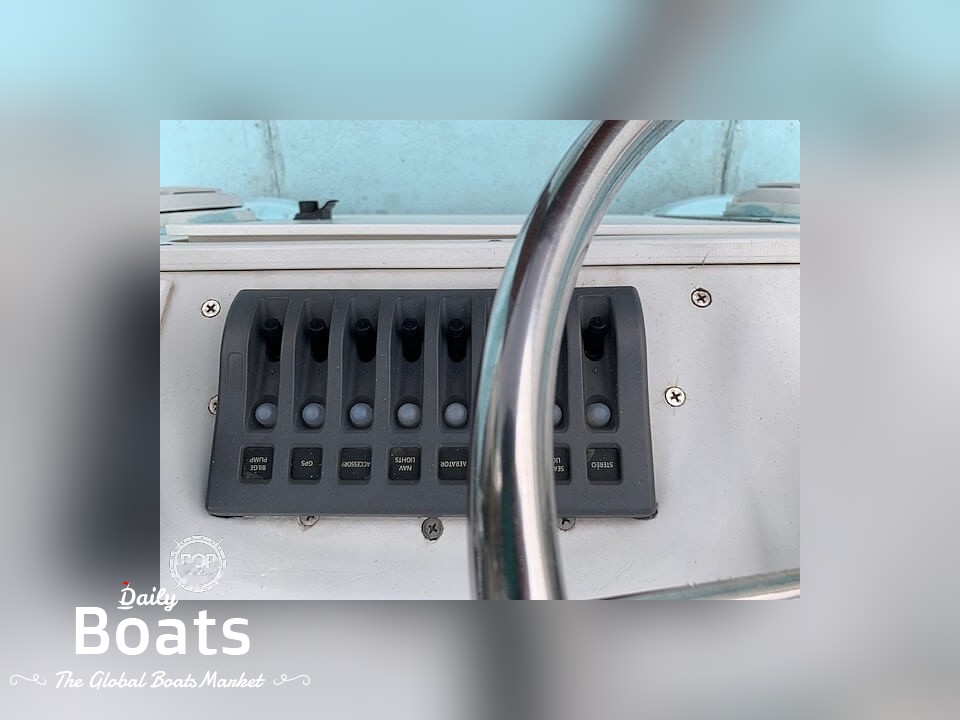 1999 Starcraft Marine Fishmaster 21 for sale. View price, photos and ...