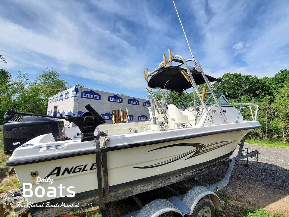 2007 Angler Boat Corporation 204 Wa for sale. View price, photos and ...