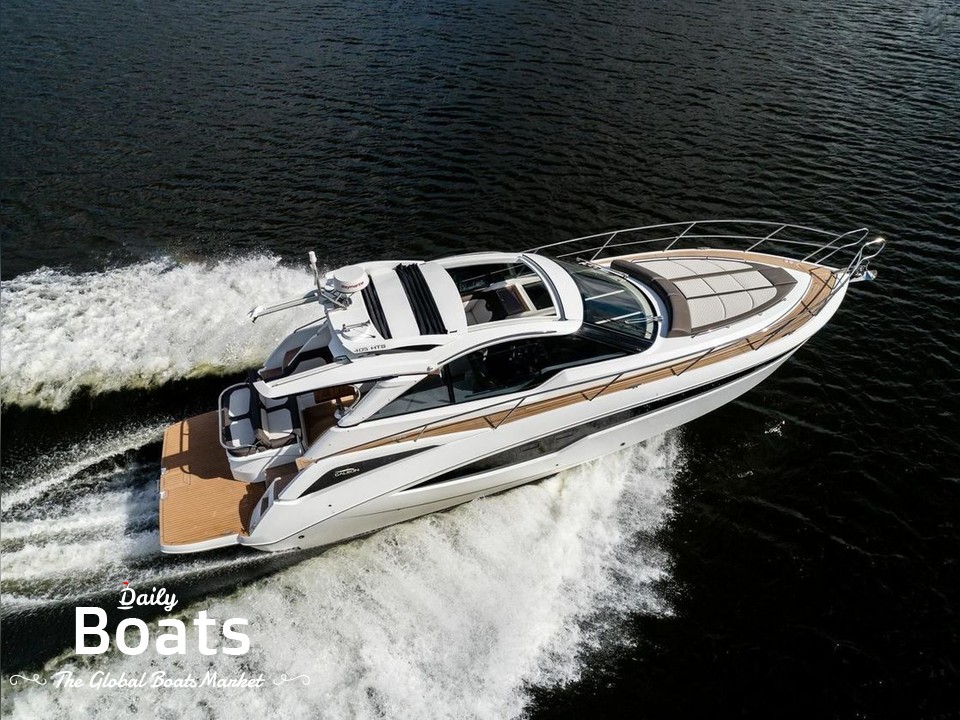 Galeon 405 Hts Premiere Boot Dusseldorf 2022 for sale. View price ...