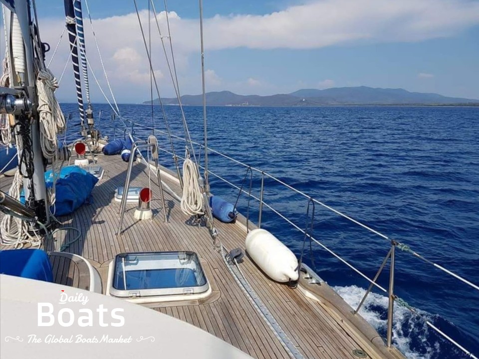 1986 Hallberg-Rassy 49 for sale. View price, photos and Buy 1986 ...