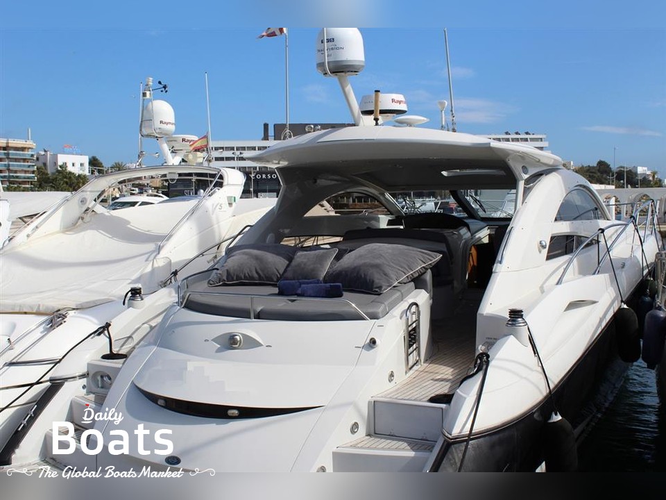 2007 Sunseeker Portofino 53 for sale. View price, photos and Buy 2007 ...