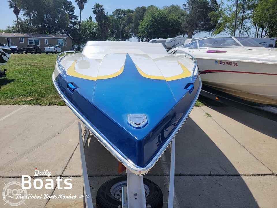 2005 Warlock Powerboats 29 World Class for sale. View price, photos and ...