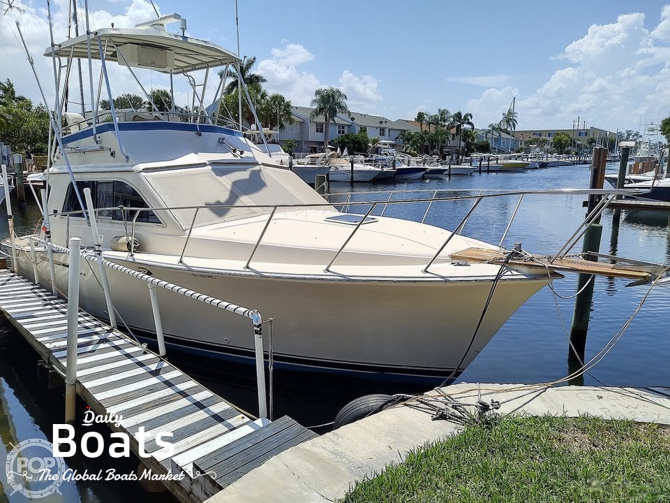 1989 Pacemaker Yachts 33 for sale. View price, photos and Buy 1989 ...