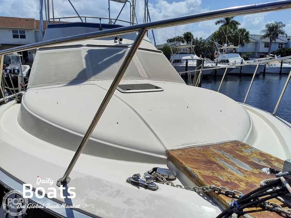 1989 Pacemaker Yachts 33 for sale. View price, photos and Buy 1989 ...