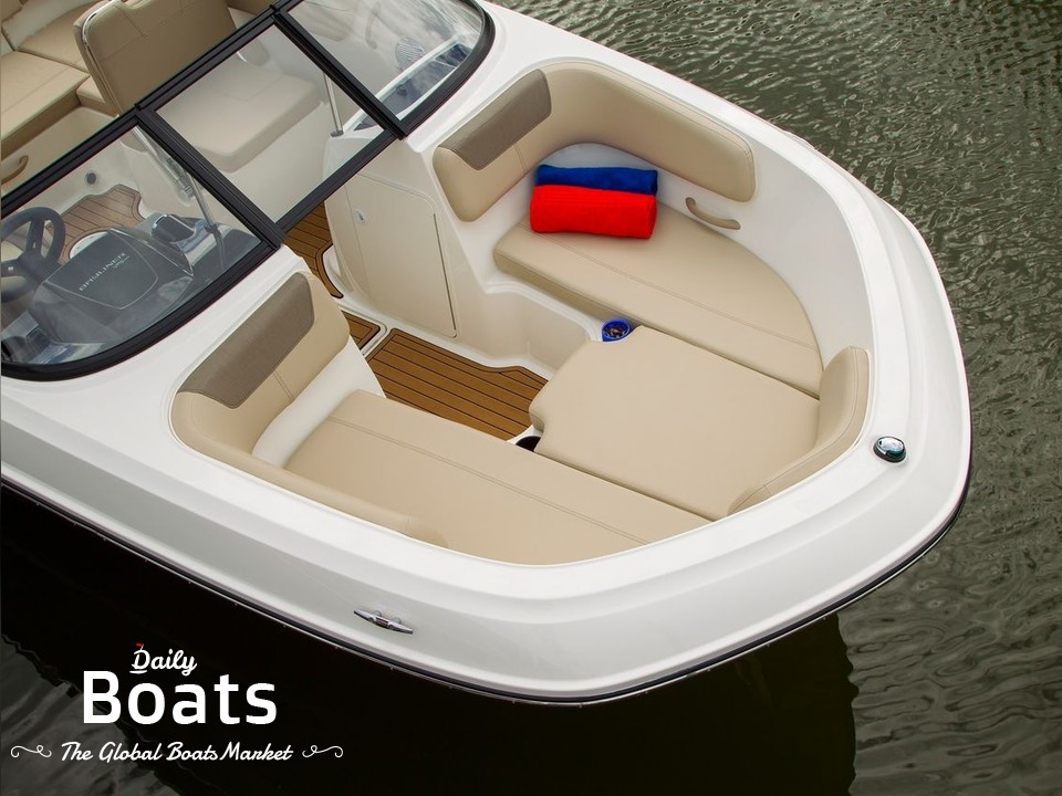 Bayliner Vr6 Inboard for sale. View price, photos and Buy Bayliner Vr6 ...