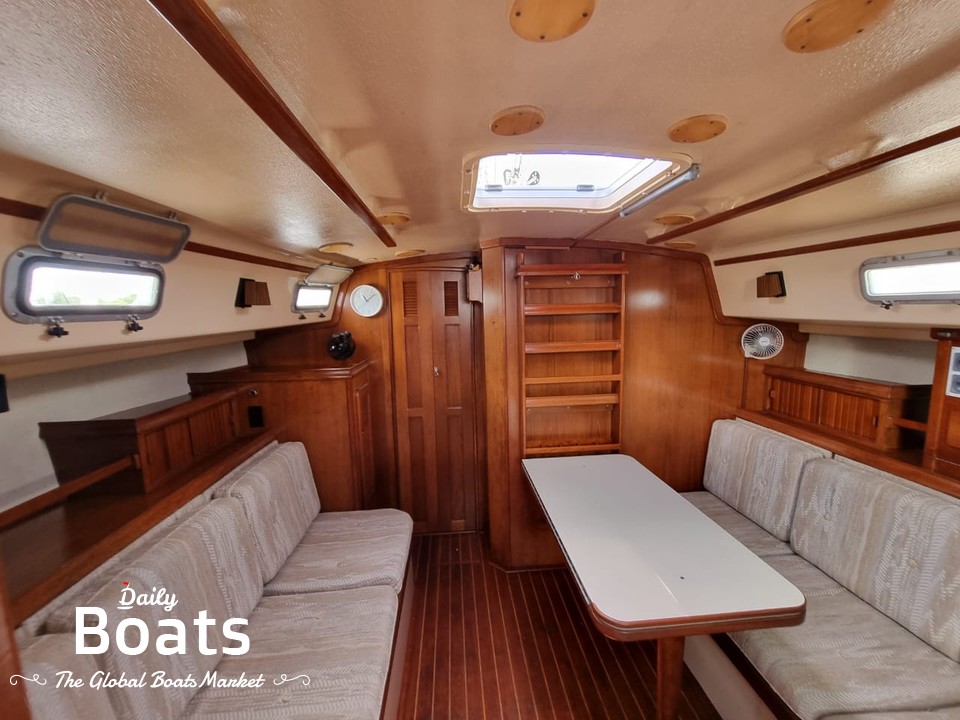 1986 Island Packet 380 for sale. View price, photos and Buy 1986 Island ...