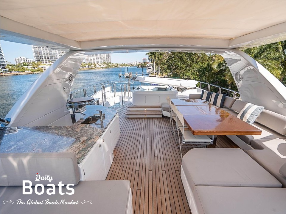 Azimut Flybridge for sale. View price, photos and Buy Azimut Flybridge ...