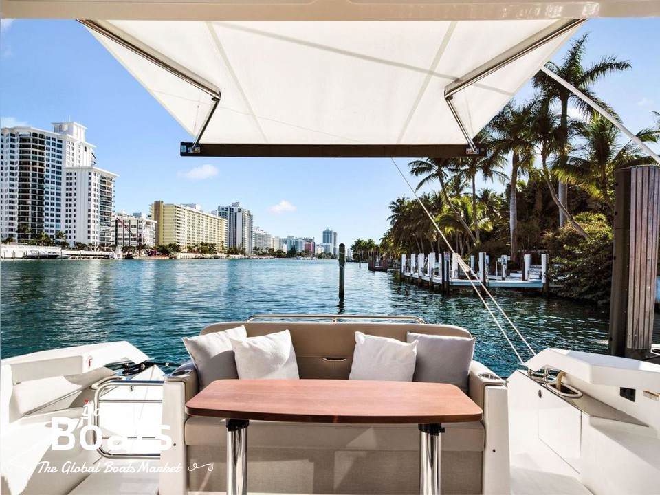 2018 Tiara Yachts 39 Coupe for sale. View price, photos and Buy 2018 ...