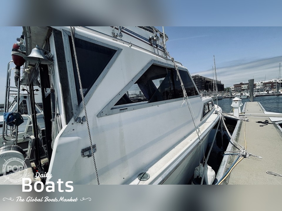 1977 Pacemaker Yachts 32 for sale. View price, photos and Buy 1977 ...