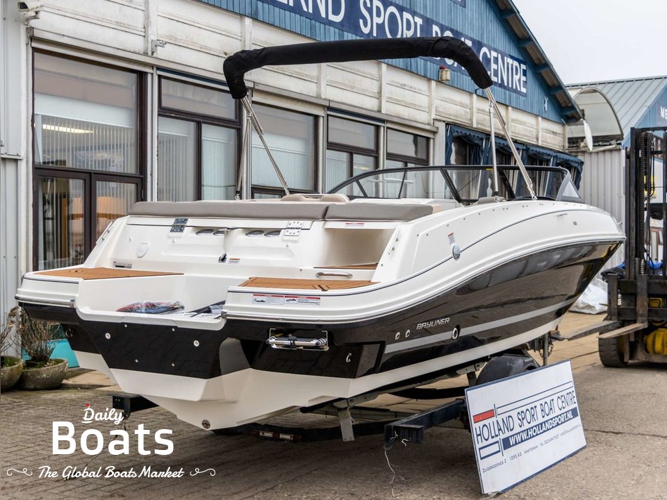 2022 Bayliner Vr6 Bowrider Outboard for sale. View price, photos and ...