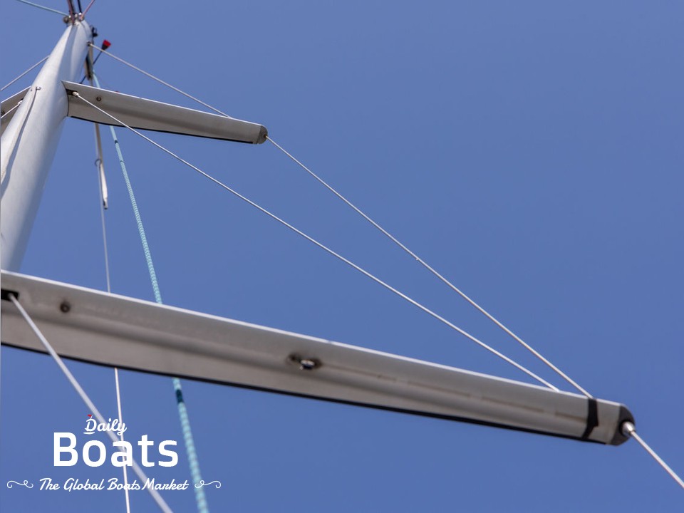 2008 SeaQuest Yachts 32 - Sj320 for sale. View price, photos and Buy ...