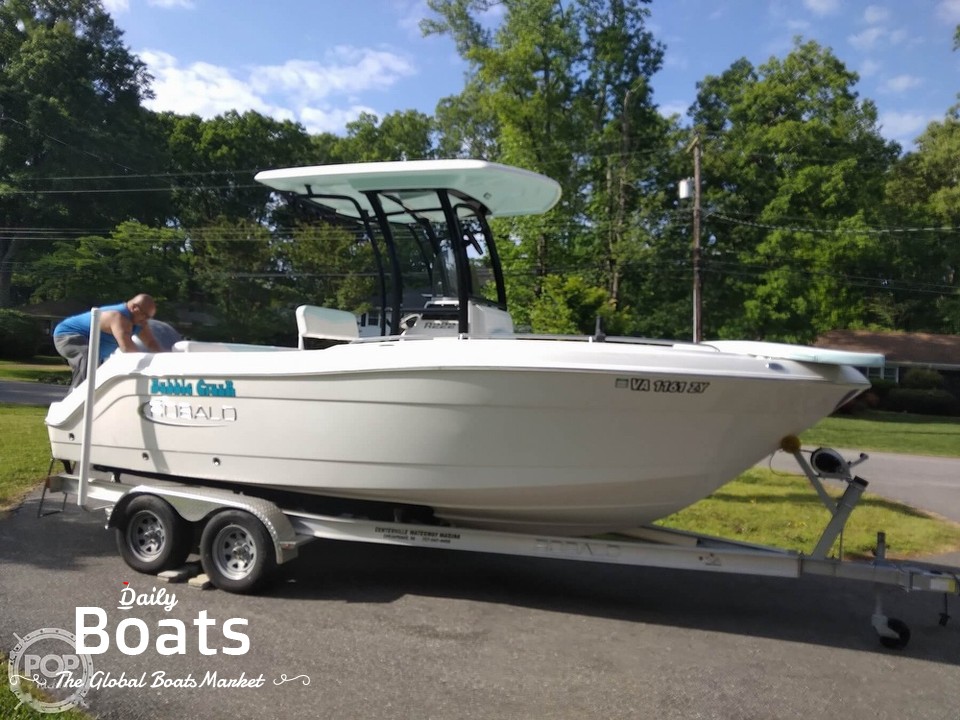 2021 Robalo Boats R222 for sale. View price, photos and Buy 2021 Robalo ...