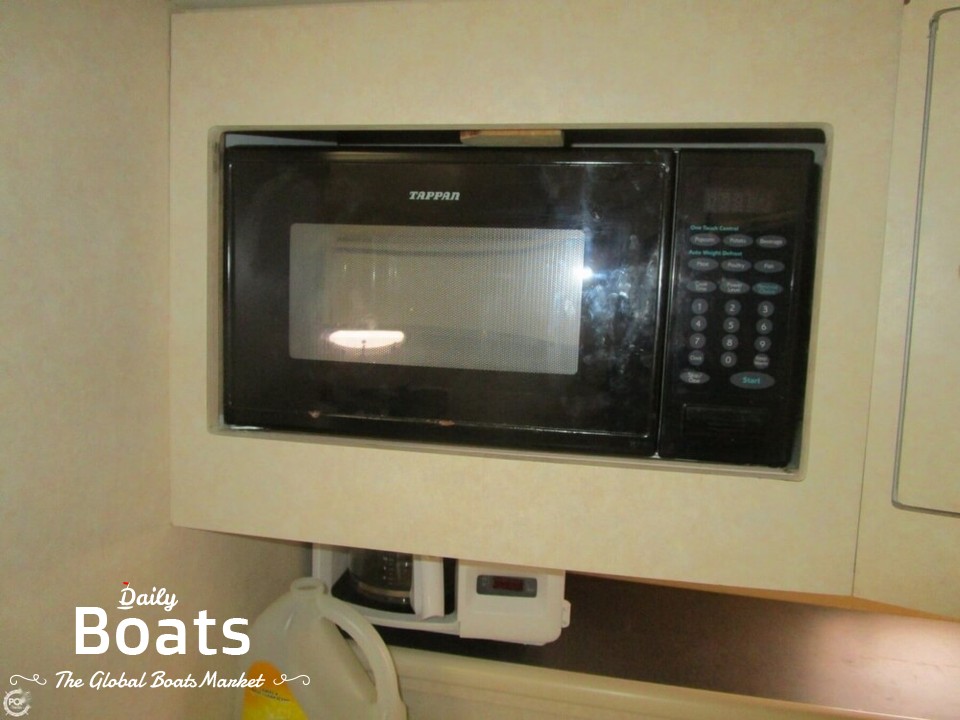 1997 Regal 402 Commodore for sale. View price, photos and Buy 1997 ...