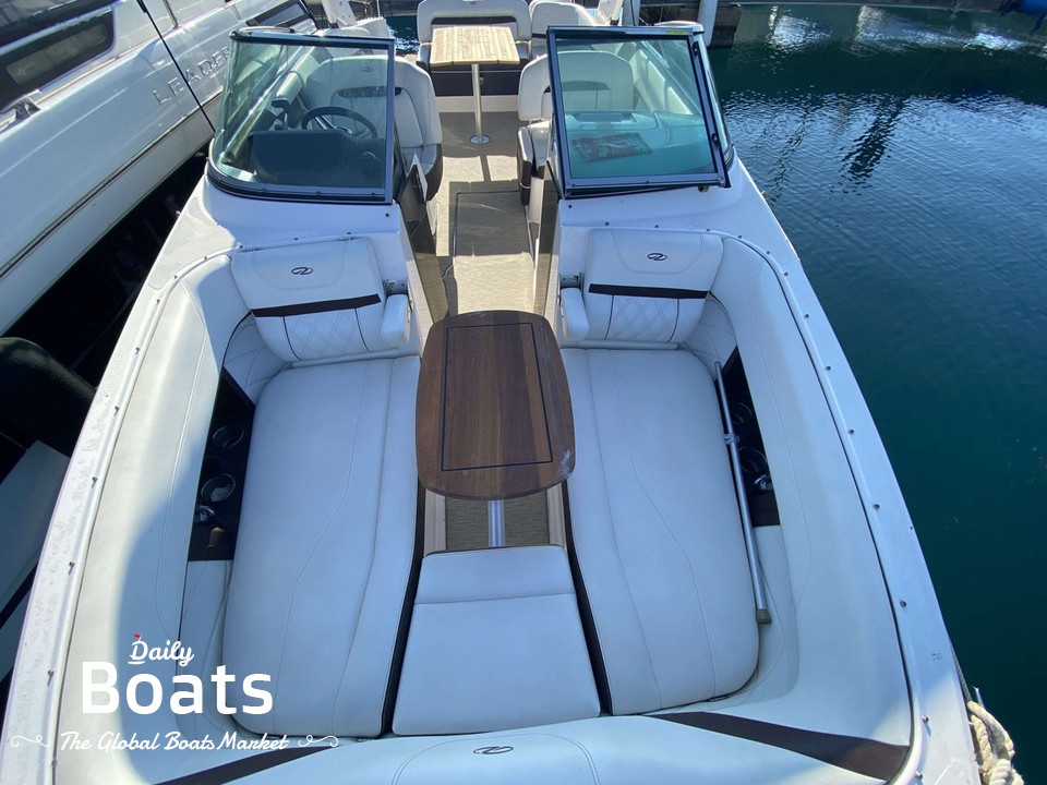 Satılık 2017 Regal 26 Fast Deck. Fiyatı, fotoğrafları görüntüleyin ve ...