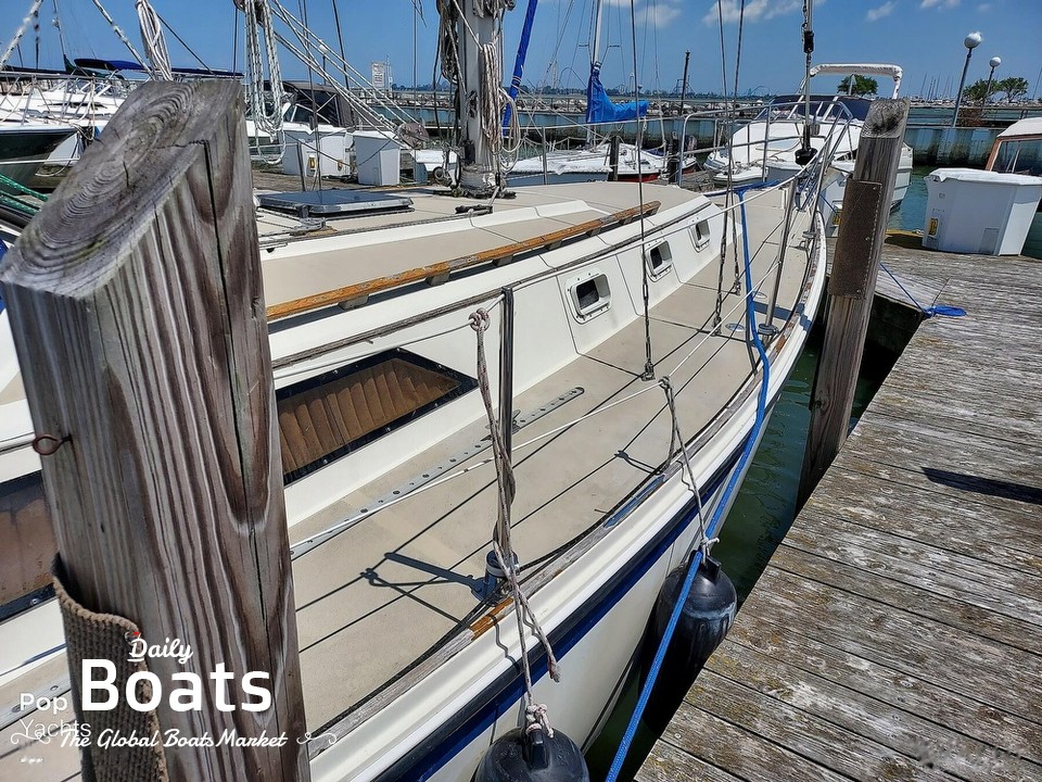 1982 O'Day 34 for sale. View price, photos and Buy 1982 O'Day 34 #262187