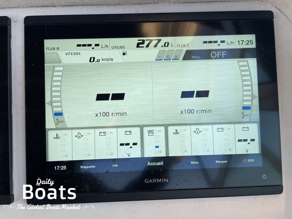 2005 Majesty Yachts / Gulf Craft Walkaround 33 for sale. View price ...