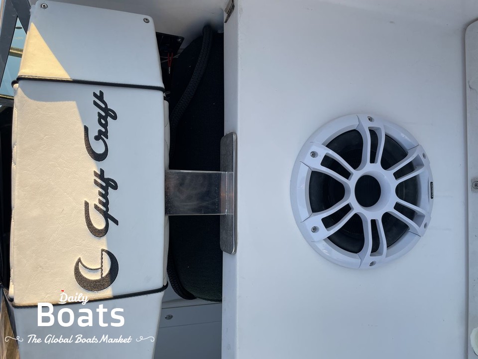 2005 Majesty Yachts / Gulf Craft Walkaround 33 for sale. View price ...