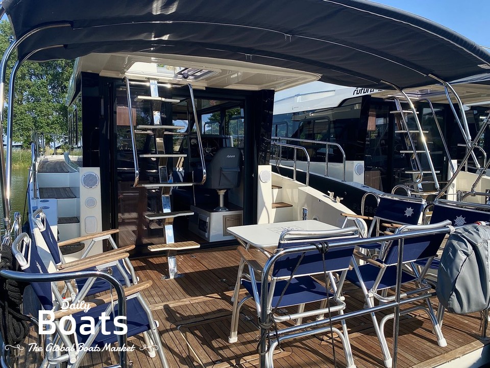 2019 Cobra Yachts (PL) Futura 40 Grand Horizon for sale. View price ...