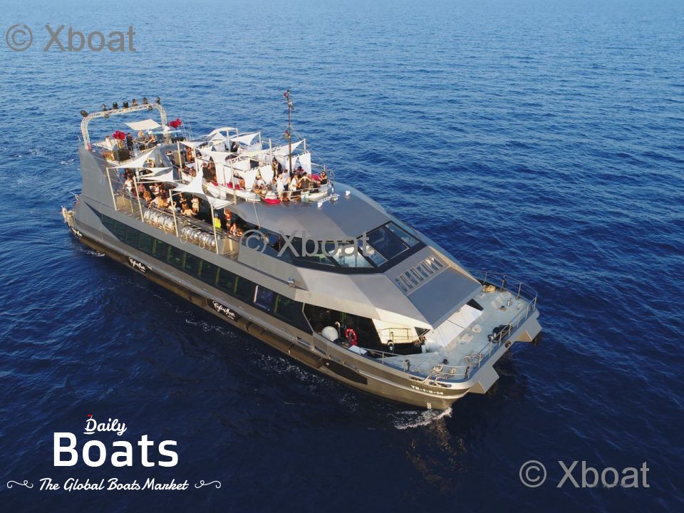 1994 Vittoria Catamaran Passenger Boat Club This 40 Meter for sale ...