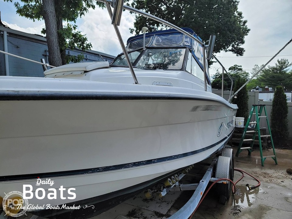 1999 Bayliner Trophy 2509 for sale. View price, photos and Buy 1999 ...
