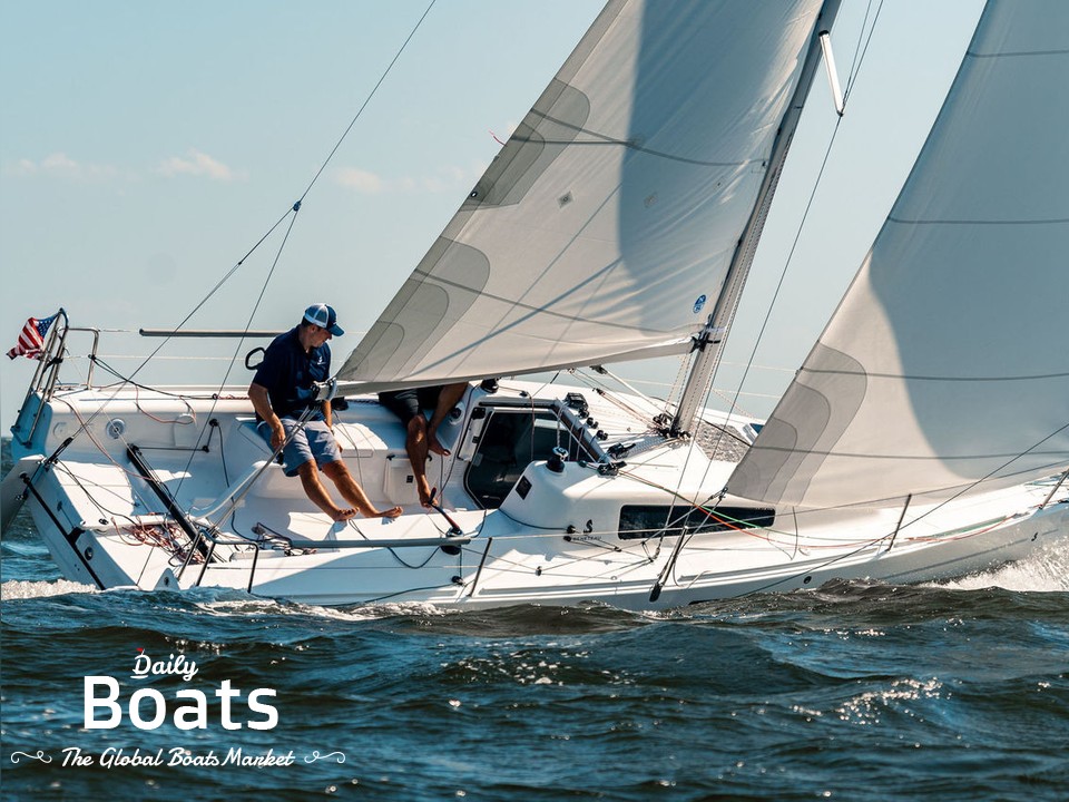 2022 Bénéteau First 27 for sale. View price, photos and Buy 2022 ...