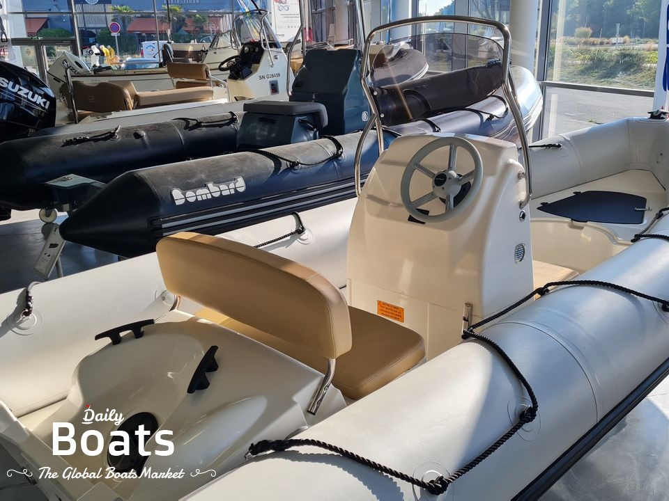 2022 Bombard Sunrider 550 for sale. View price, photos and Buy 2022 ...